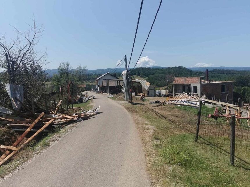 Nevrijeme poharalo gradiška sela: stradale kuće, štale, voćnjaci i ...