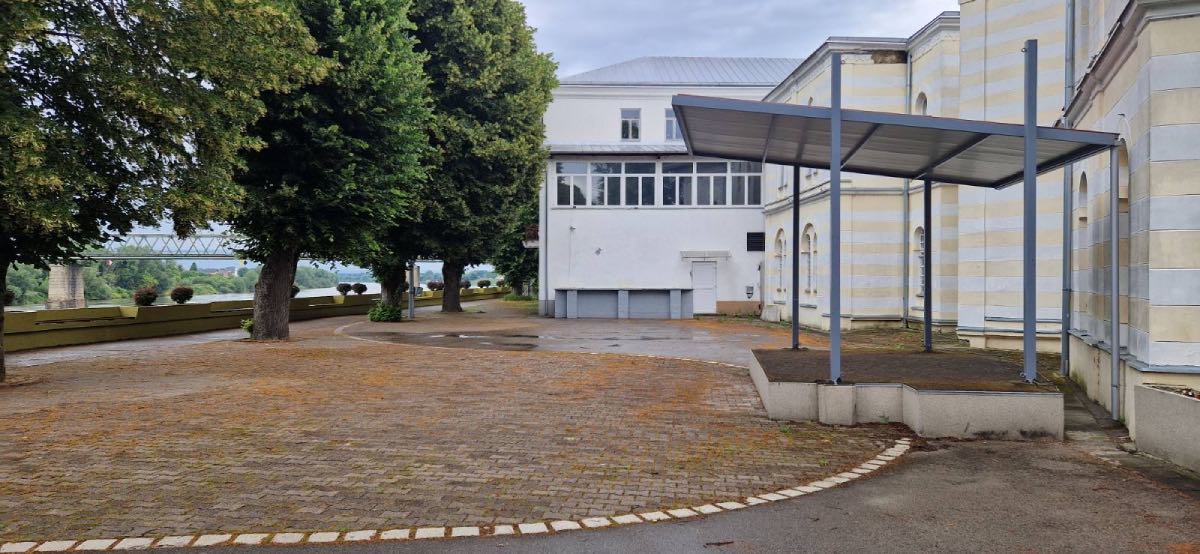 ”Lav Premium Srbija Korner” u Gradišci - Ljetna pozornica Zavičajnog ...