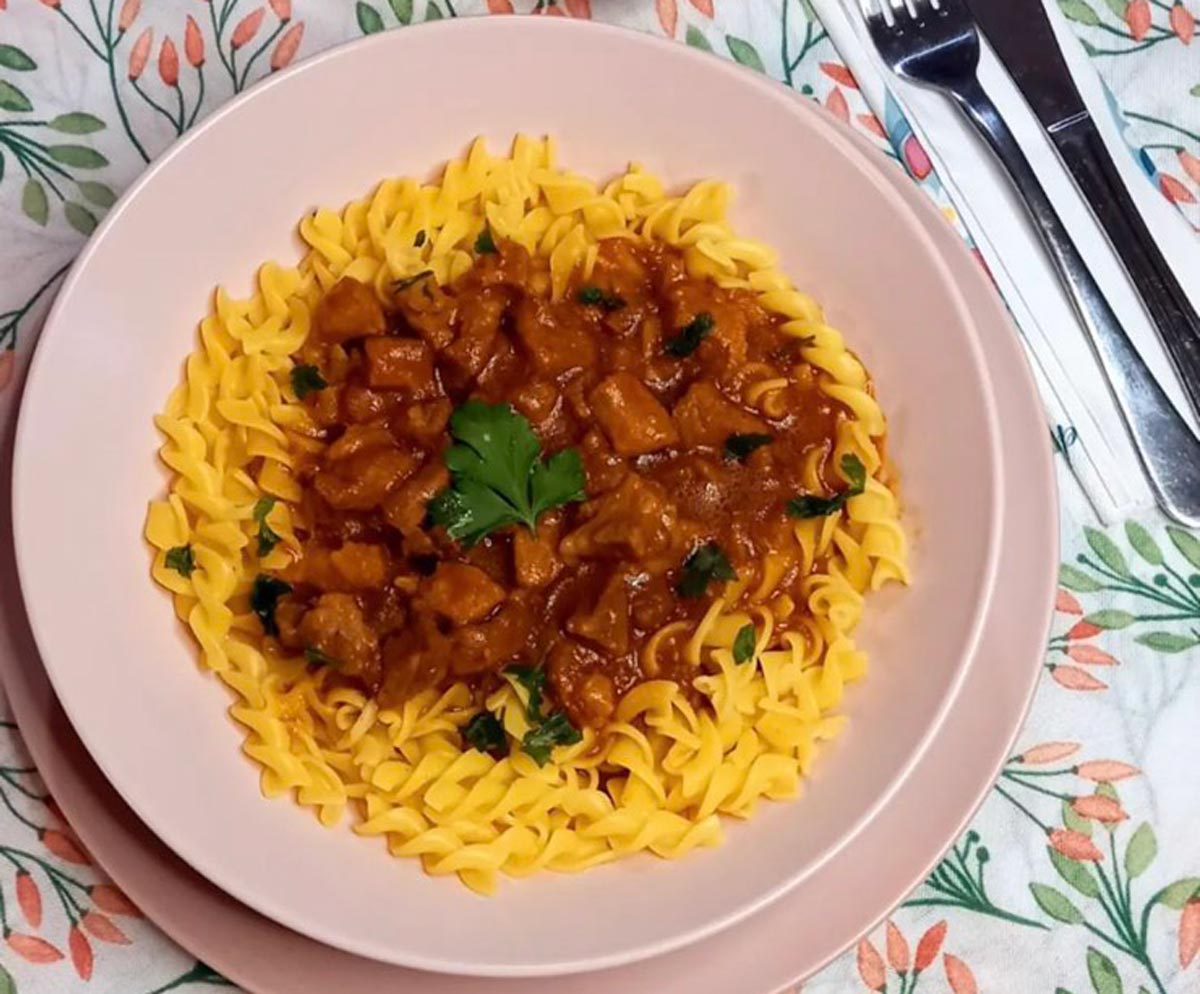 Iz naše kuhinjice: Makarone sa saftom – Micro Mreža