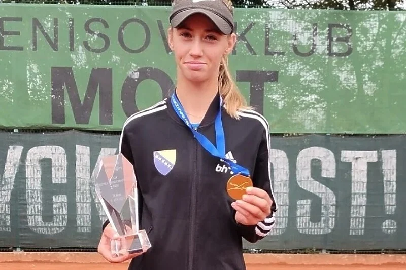 Tea Kovačević nakon Evropskog, osvojila i završni Masters turnir ...